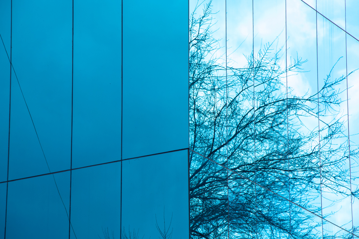 Why Seasonal Weather Changes Are the Silent Enemy of Glass Façades
